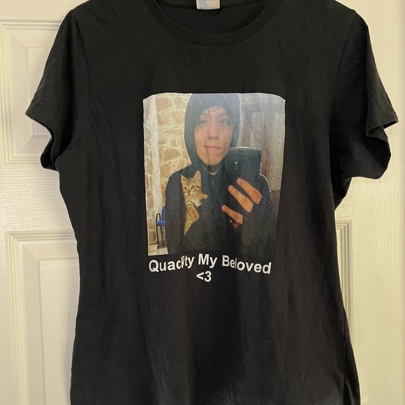 Tops | Quackity Tshirt | Poshmark